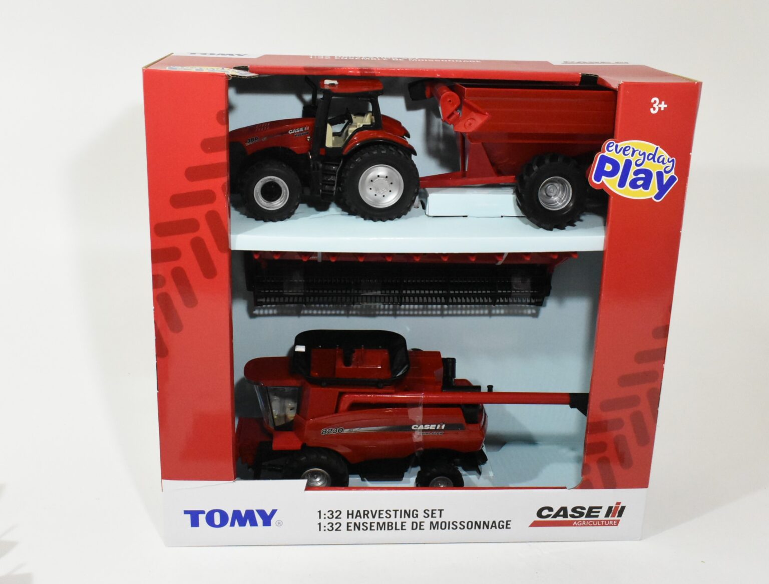 1/32 Case IH Harvesting Set With Magnum 380 Tractor, Grain Cart & 8230 Combine - Dalton's Farm Toys