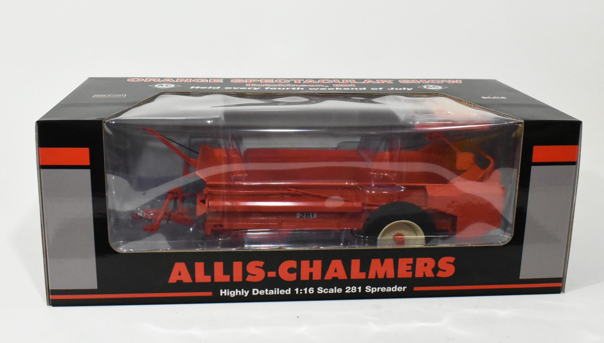 1/16 Allis Chalmers Model 281 Manure Spreader - Dalton's Farm Toys