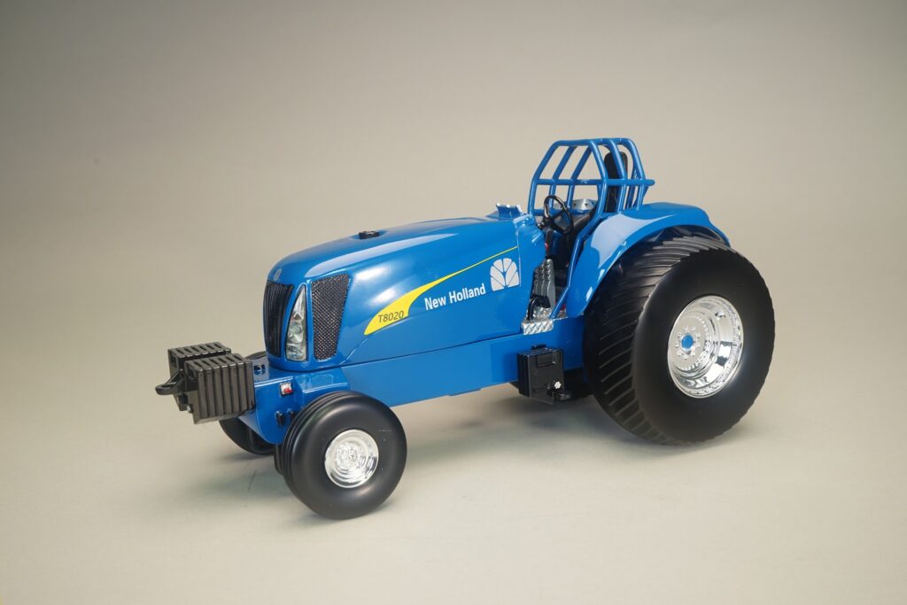 1/16 New Holland T8020 Light Pro Stock Pulling Tractor - Dalton's Farm Toys