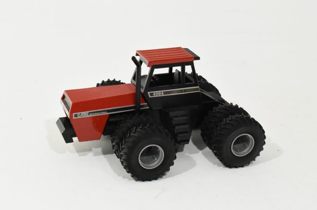 1/32 Scratch Built Case IH 4994 4wd Tractor With Duals - Daltons Farm Toys