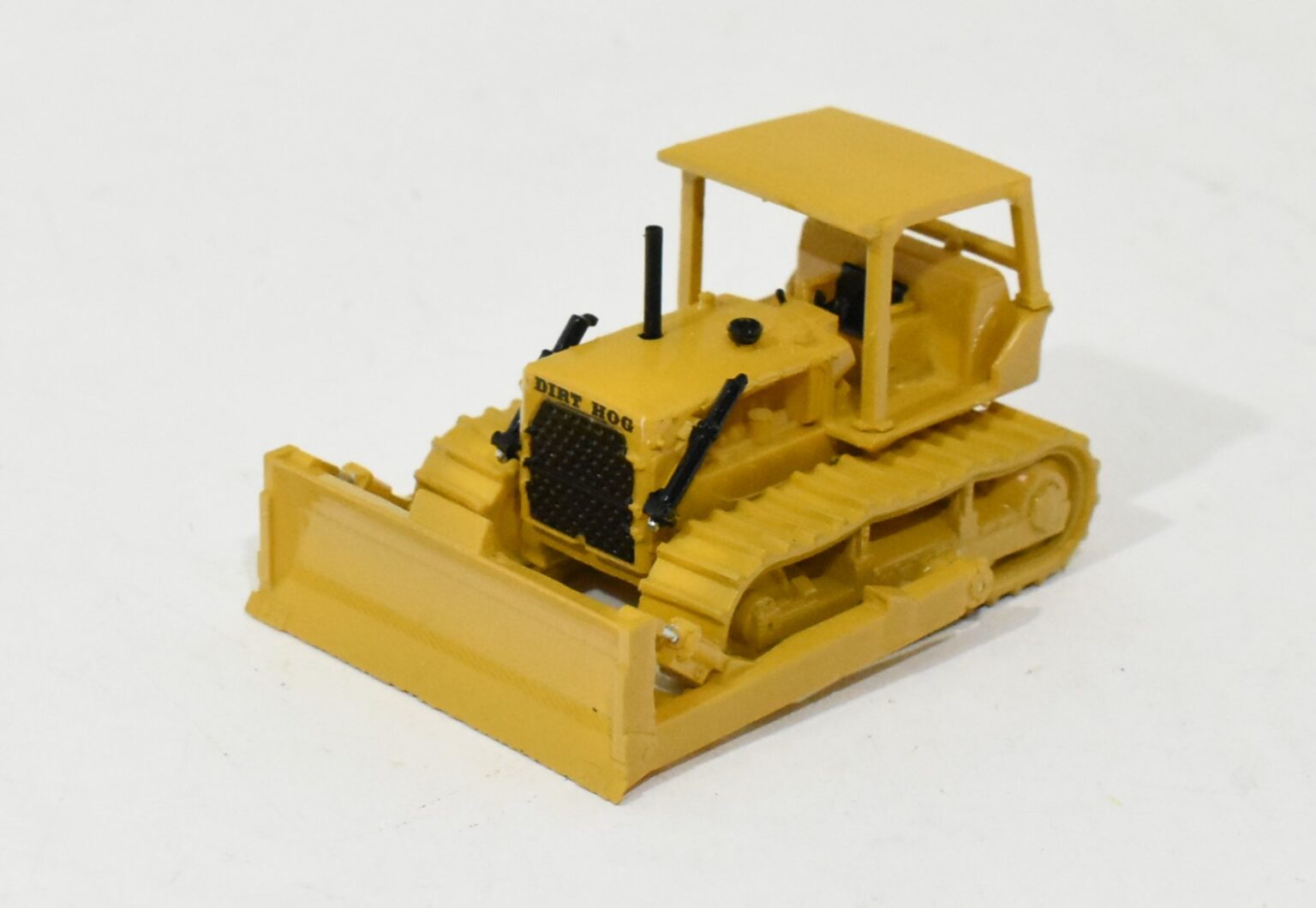 1/64 Custom Caterpillar Dozer 4 Post Rops With Blade - Dalton's Farm Toys
