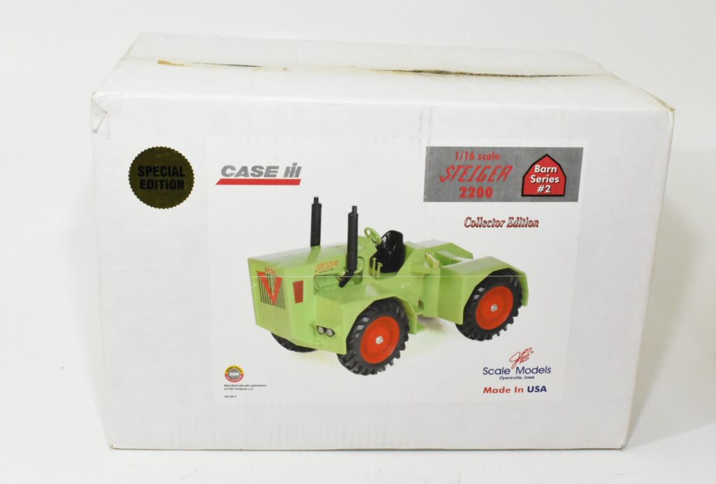 1/16 Steiger 2200 4wd Tractor - Dalton's Farm Toys