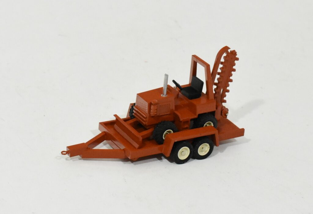 1/64 Scratch Built Brown Ditch Witch Tiltbed Trailer For Trencher ...