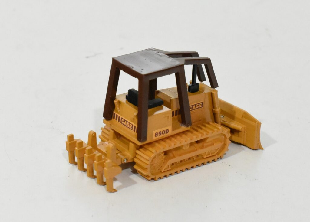 1/64 Scratch Built Case 850D Dozer With Blade & Ripper - Dalton's Farm Toys
