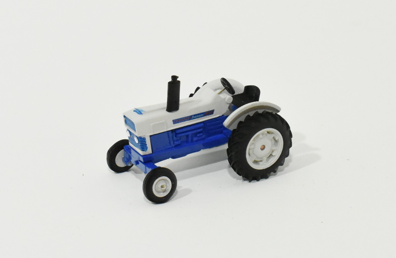 1/64 Custom Ford 6000 Commander Tractor With Wide Front - Dalton's Farm ...