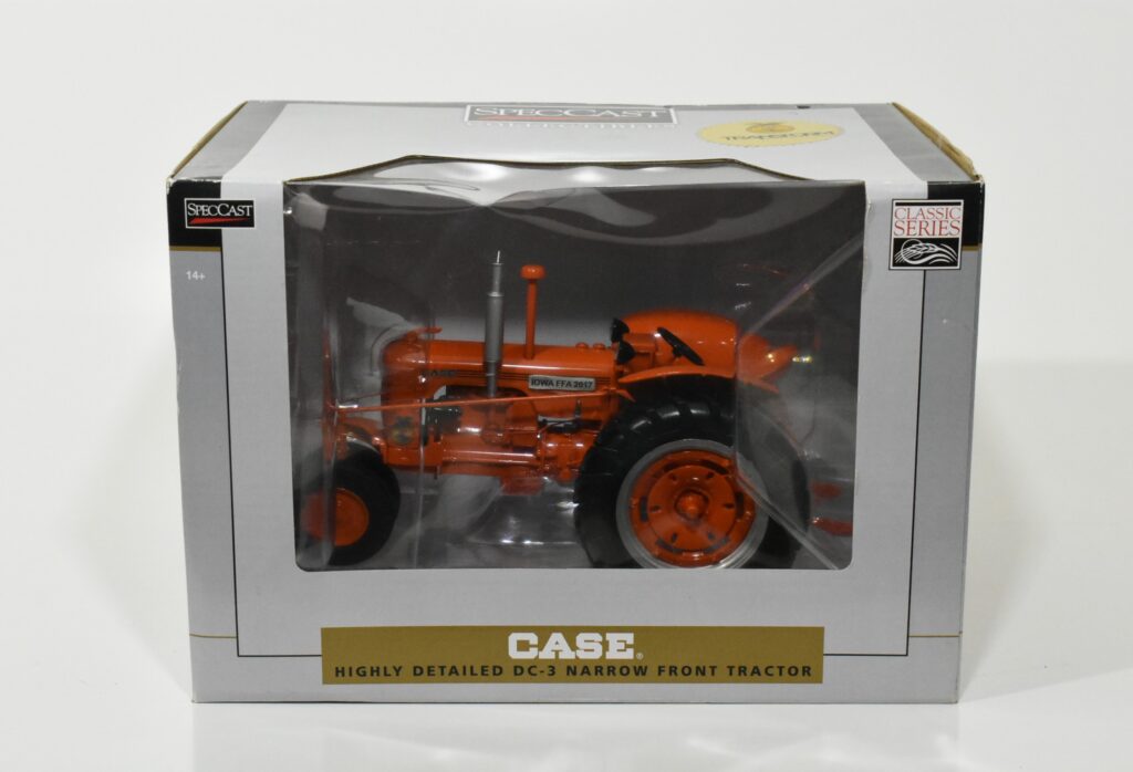1/16 Case DC-3 Narrow Front Tractor, Iowa FFA 2017 - Dalton's Farm Toys