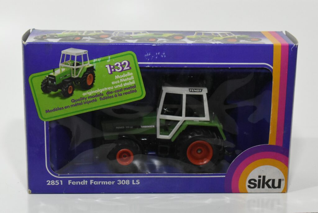 1/32 Fendt Farmer 308 LS Tractor - Dalton's Farm Toys