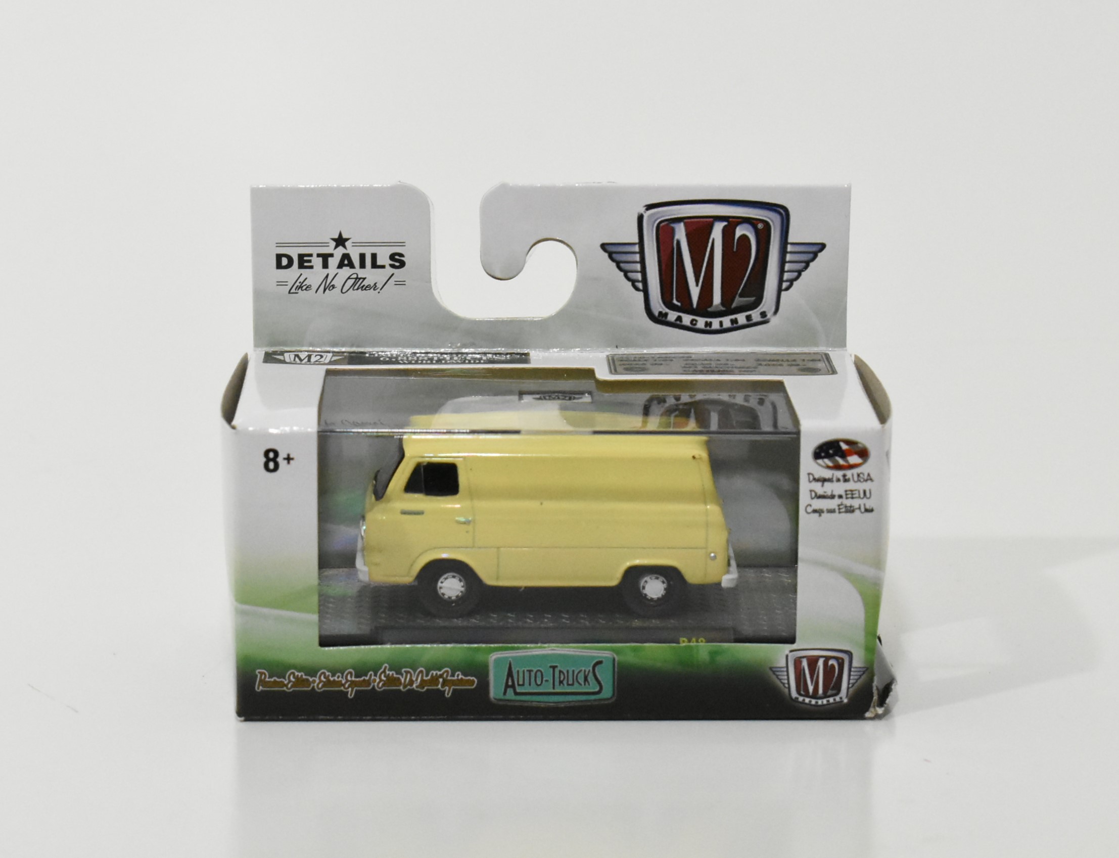 1/64 1965 Ford Econoline Delivery Van - Dalton's Farm Toys