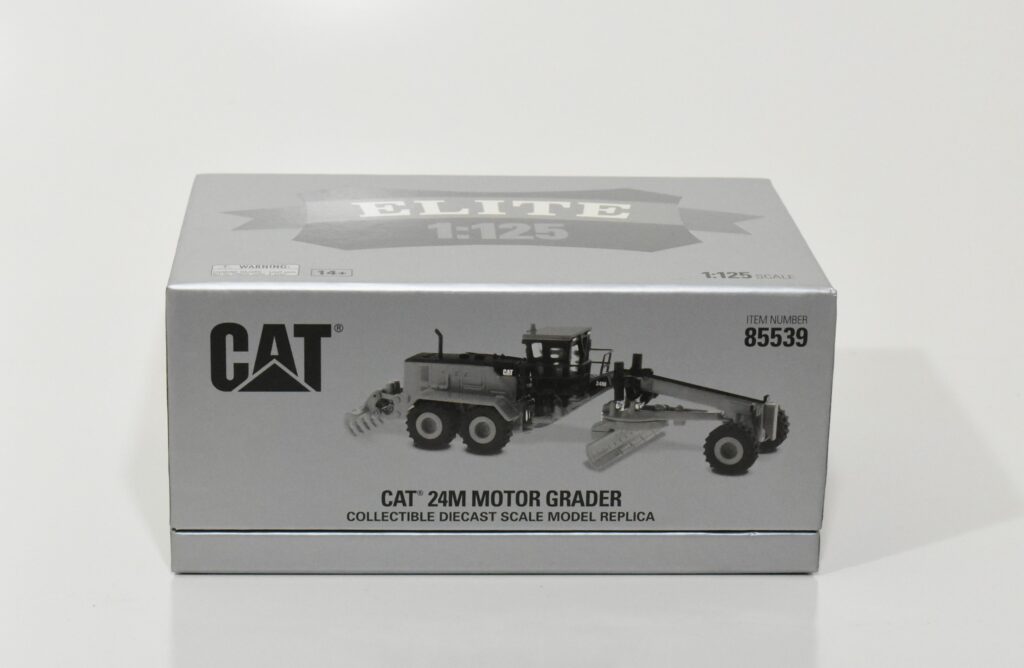 1/125 CAT Caterpillar 24M Motor Grader - Dalton's Farm Toys