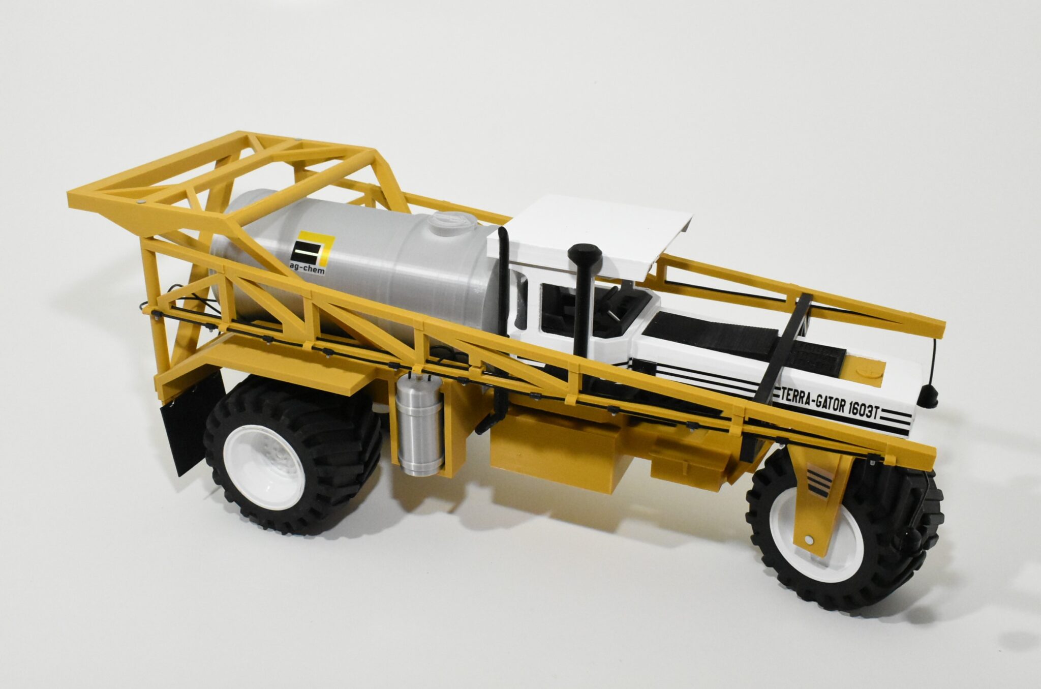 1/16 Ag Chem 1603T Terra Gator Self Propelled Sprayer With Folding ...