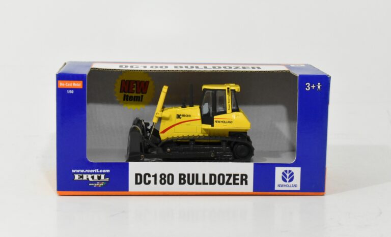 1/50 New Holland DC180 Bulldozer - Dalton's Farm Toys