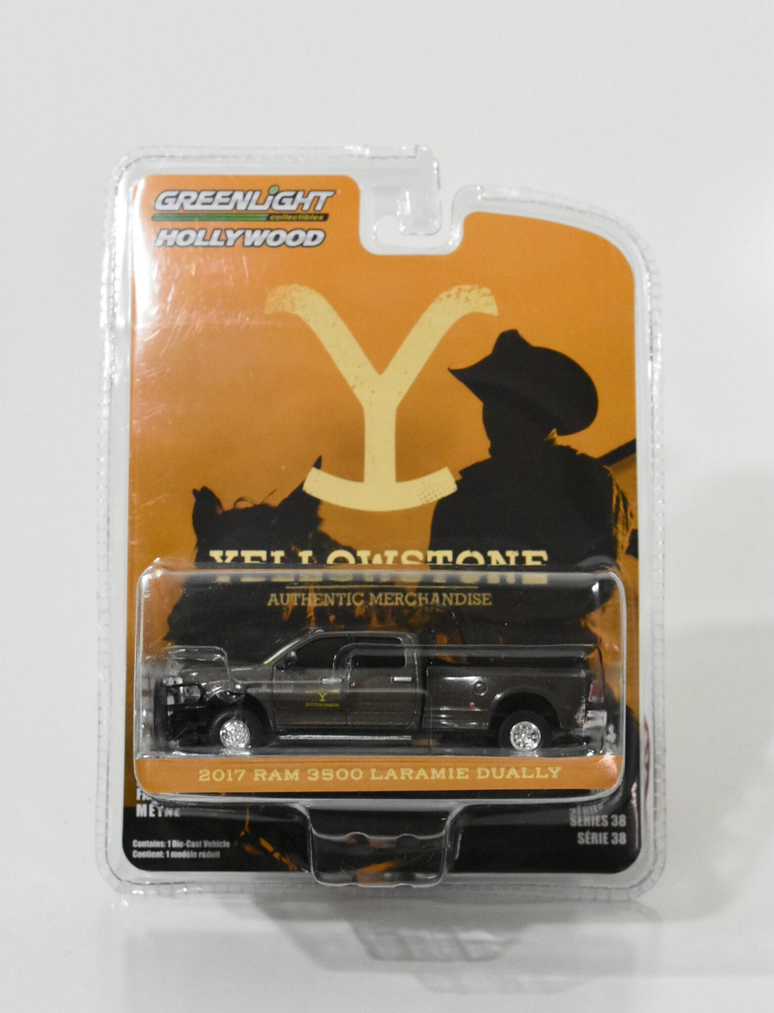 1/64 2017 Dodge Ram 3500 Laramie Dually Pickup, Yellowstone - Dalton's ...
