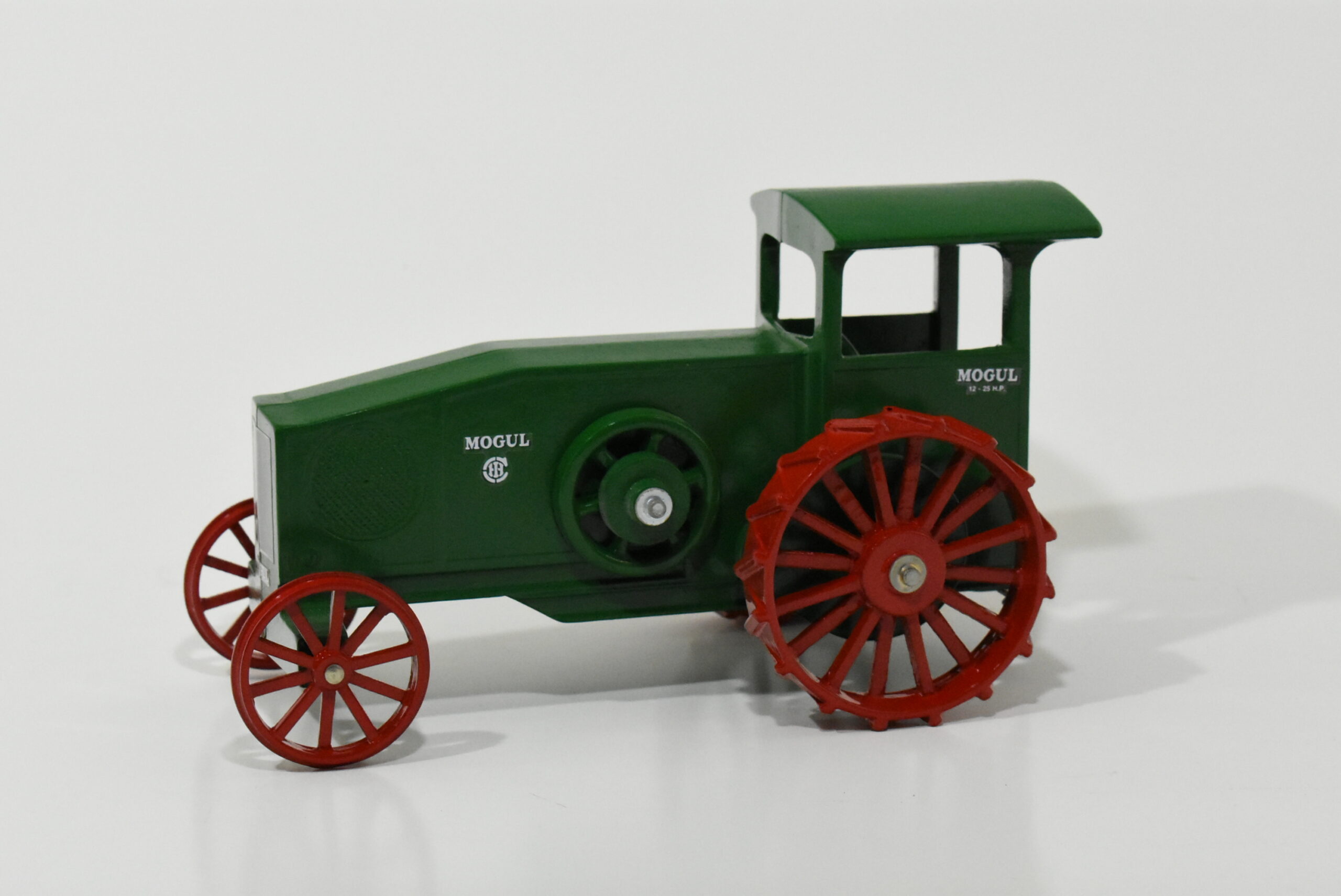1/16 International Harvester Mogul 12-25 Tractor - Dalton's Farm Toys