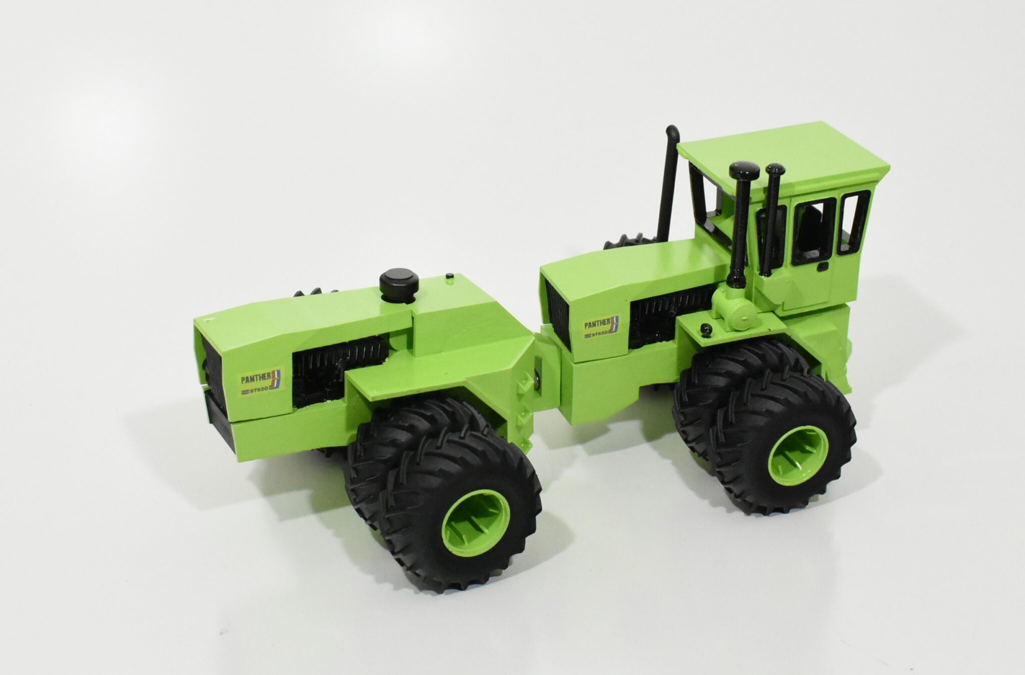 1/32 Custom Steiger Twin Engine Panther Prototype 4wd Tractor With ...
