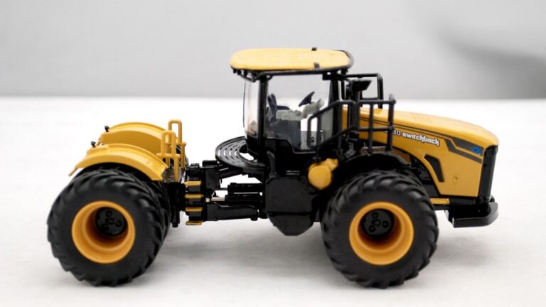 1/50 MTS Mobile Track Solutions 3630 Switchback Tractor With 33-38XL ...