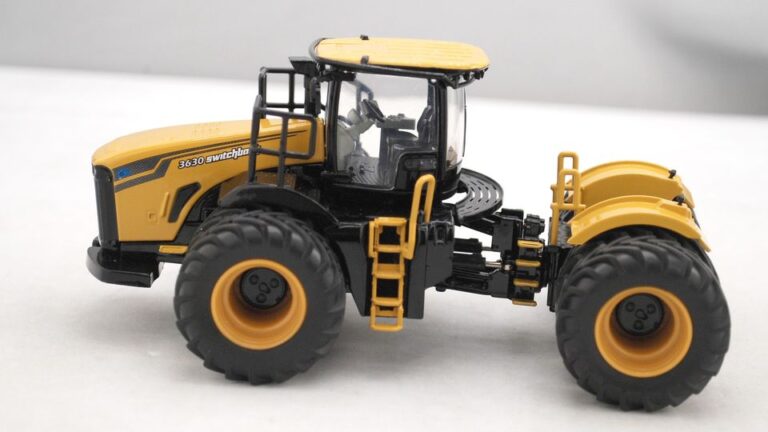 1/50 MTS Mobile Track Solutions 3630 Switchback Tractor With 33-38XL ...