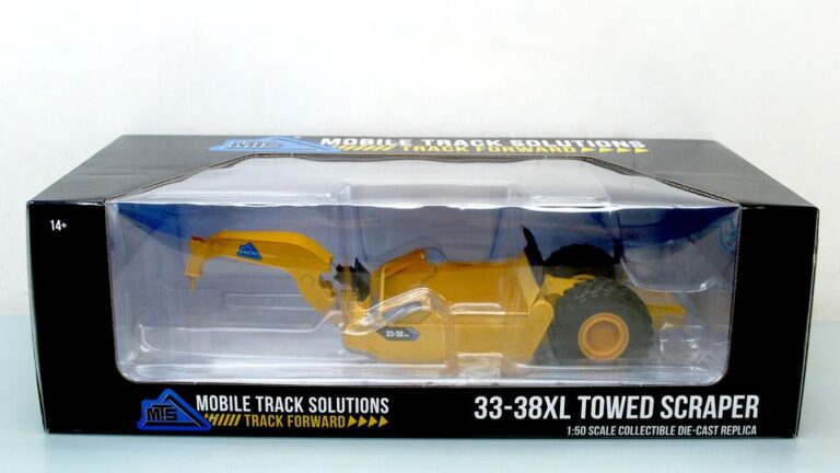 1/50 MTS Mobile Track Solutions 3630 Switchback Tractor With 33-38XL ...