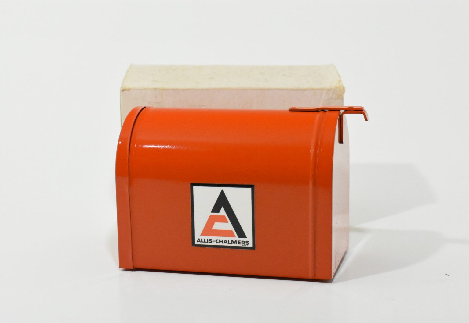 1/64 Allis Chalmers Mailbox - Dalton's Farm Toys