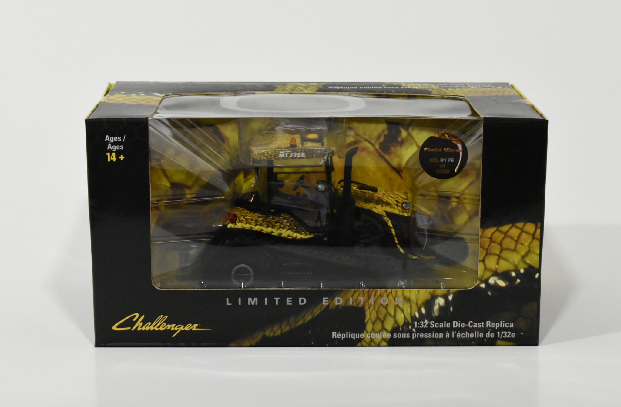 1/32 CAT Challenger MT775E Tracked Field Viper Tractor - Dalton's Farm Toys