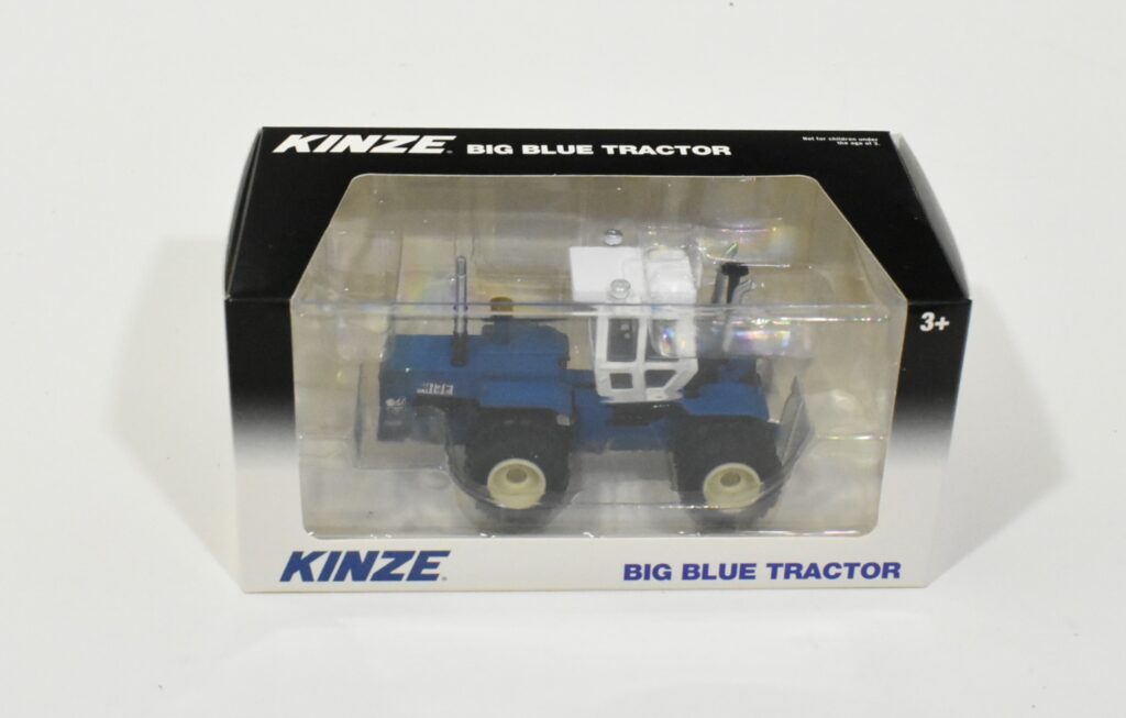 1/64 Kinze Big Blue 640 4wd Tractor - Dalton's Farm Toys