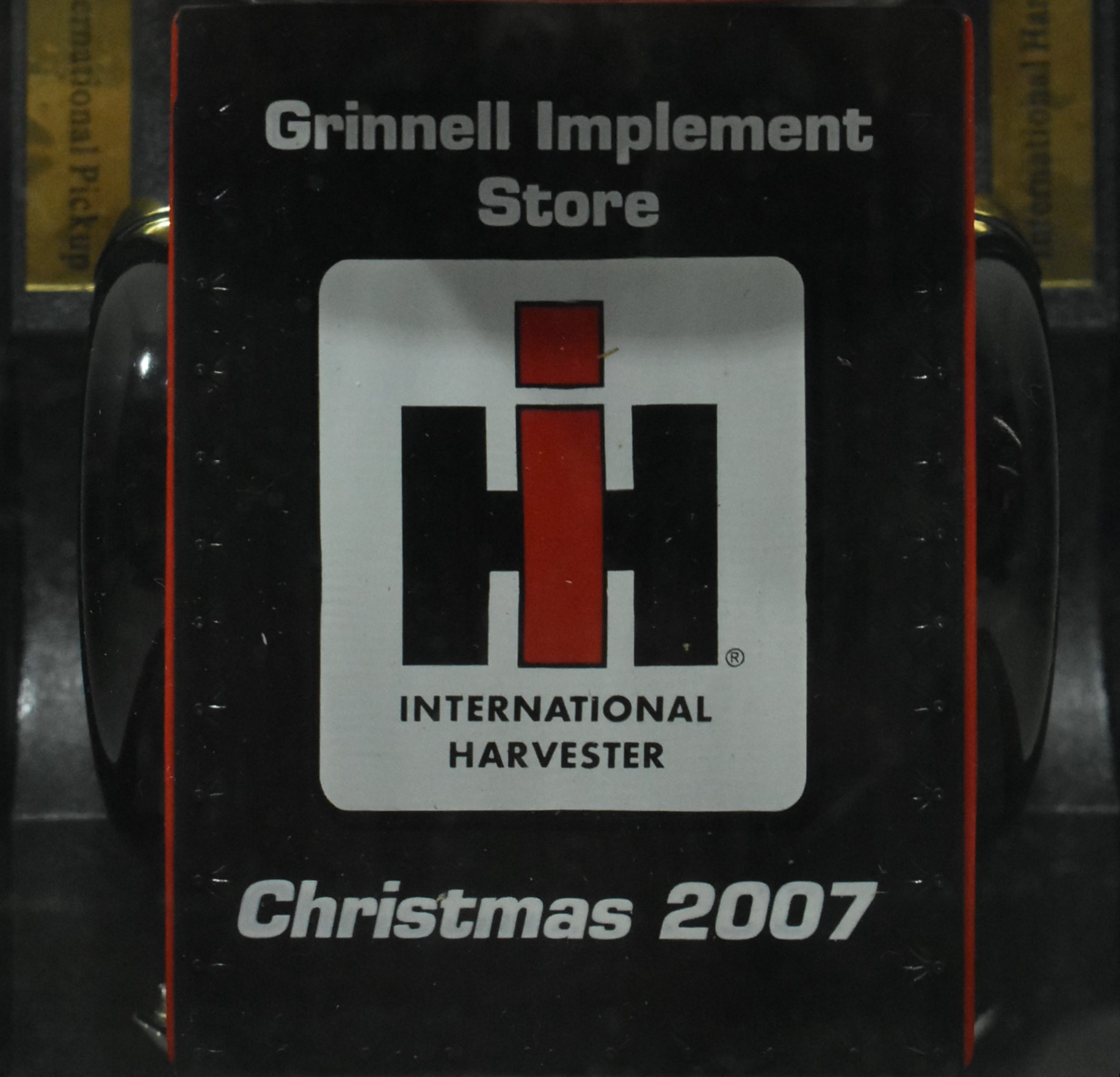 1/24 1947 International Pickup, Grinnell Implement Store 2007 - Dalton ...