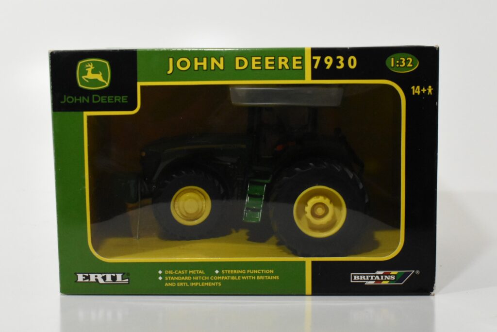 1/32 John Deere 7930 Tractor With Duals - Dalton's Farm Toys