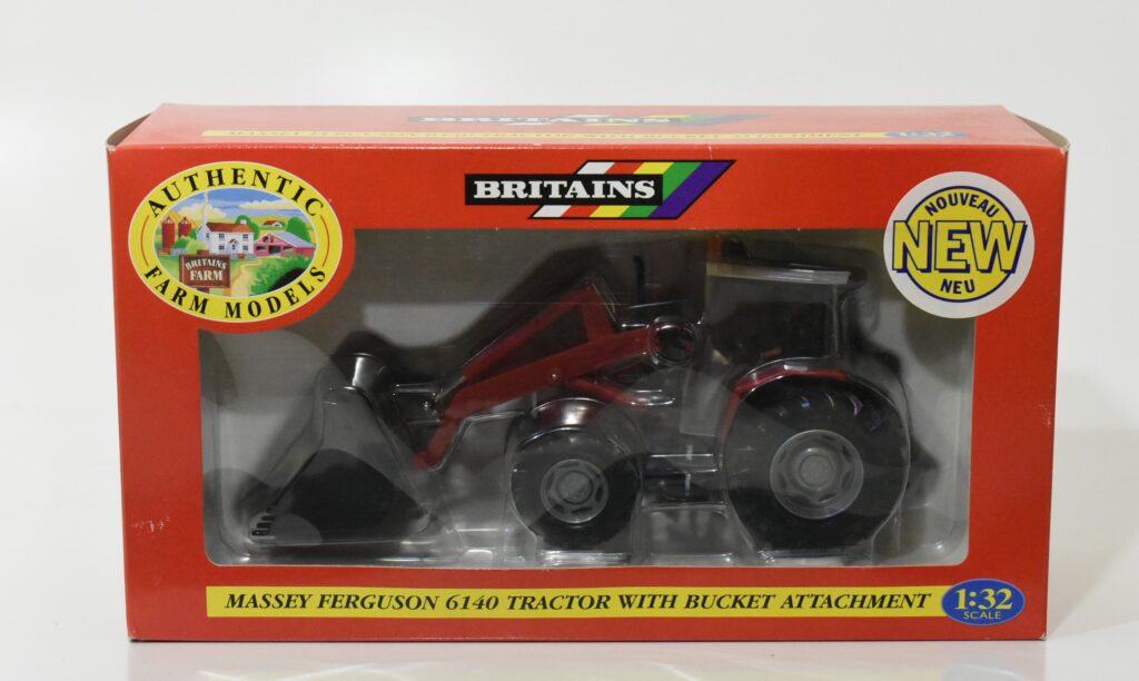 1/32 Massey Ferguson 6140 Tractor With Bucket - Dalton's Farm Toys