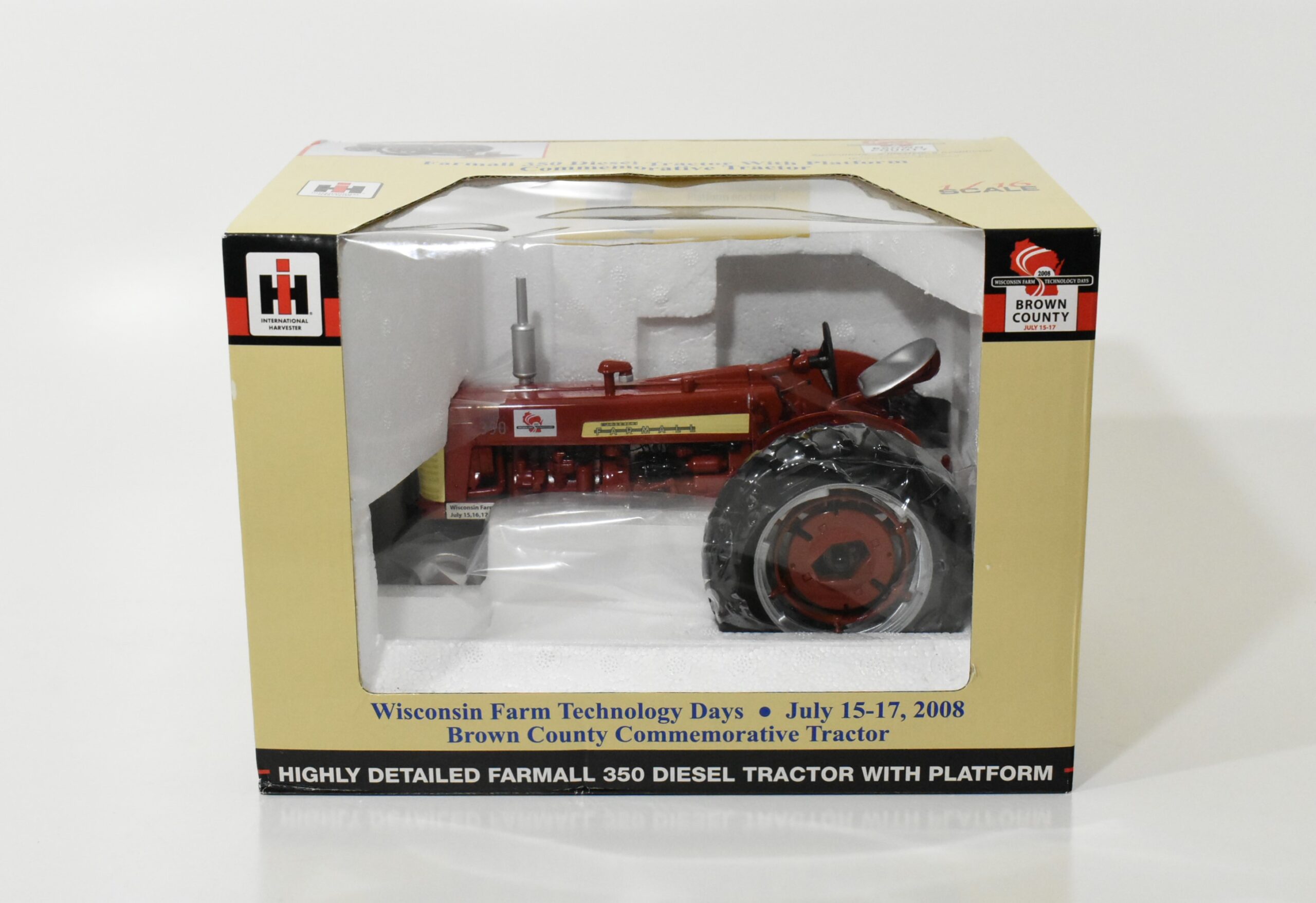 1/16 Farmall 350 Diesel Tractor With Platform, 2008 Wisconsin Farm ...