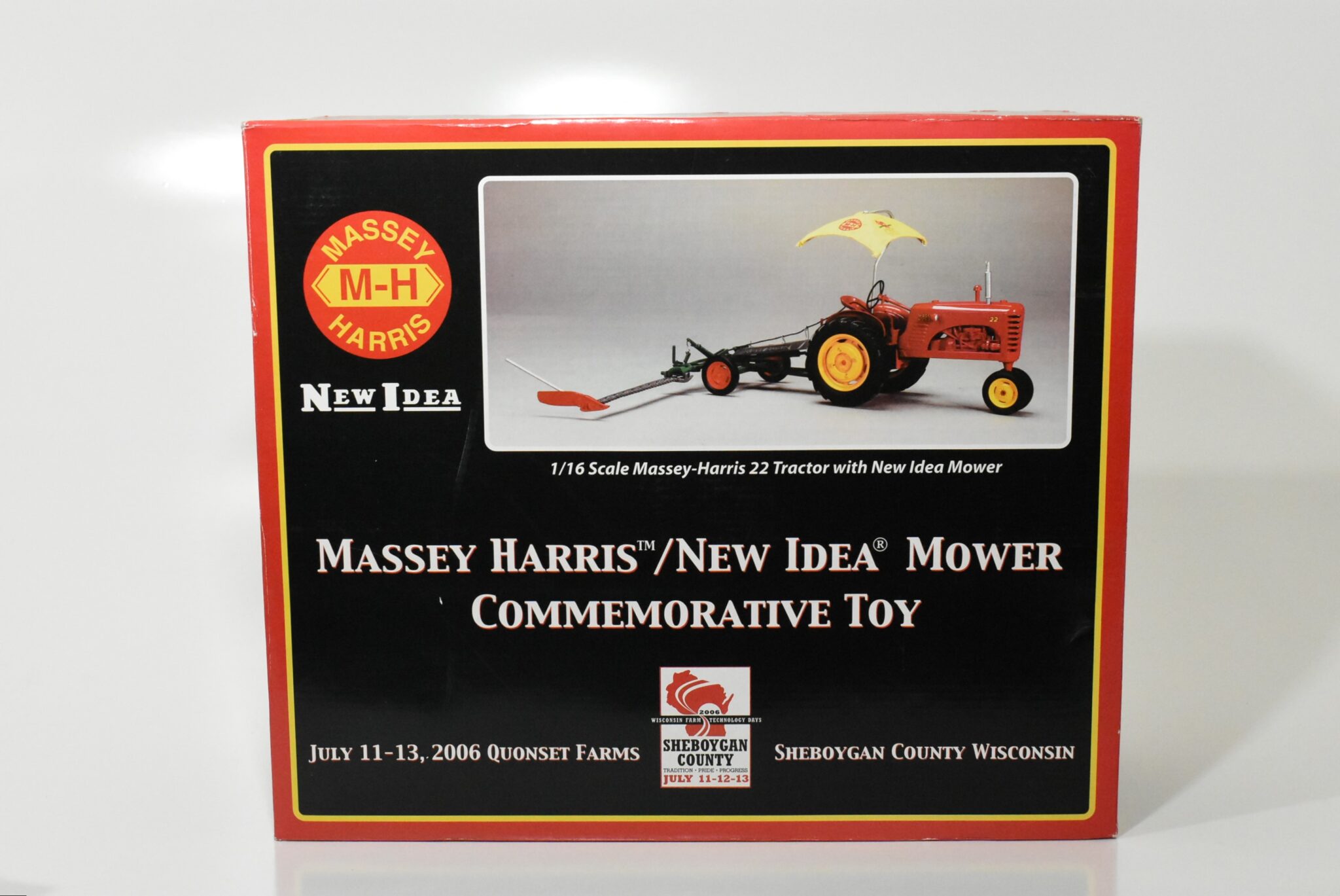1/16 Massey Harris 22 Tractor With New Idea Mower, 2006 Commemorative ...
