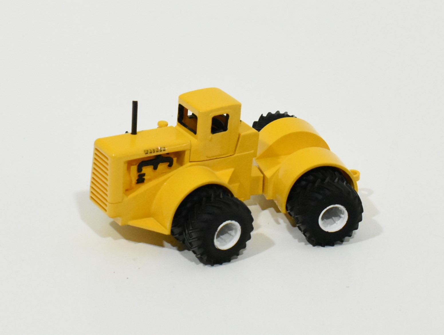 1/64 Custom Wagner TR-14 4wd Tractor With Cab, Yellow - Dalton's Farm Toys