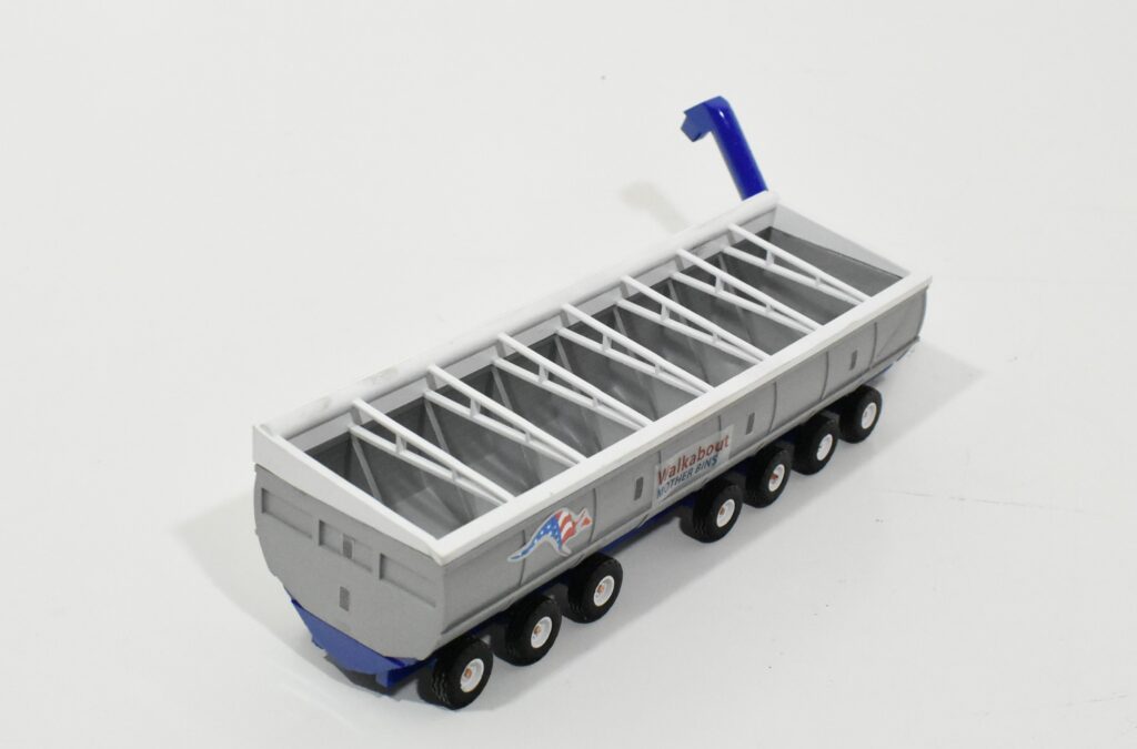 1/64 Walkabout Mother Bin WMB 4000 Bushel Portable Grain Storage Bin, 7 ...