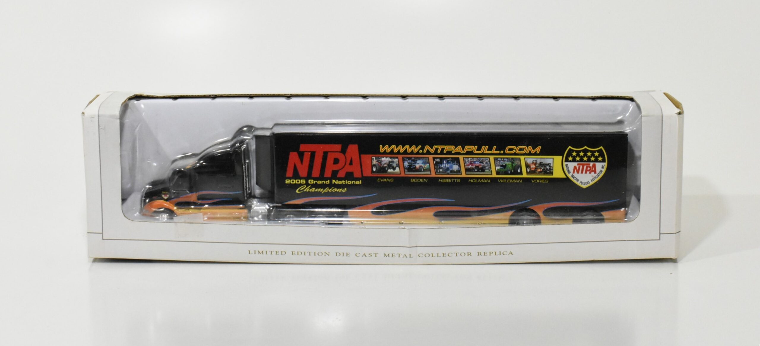 1/64 Peterbilt 387 Semi With Dropbed Trailer, NTPA 2005 Grand National ...