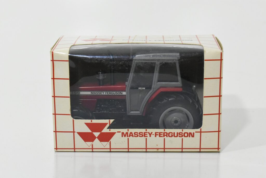1/32 Massey Ferguson 399 Tractor With Front Wheel Assist - Dalton's ...