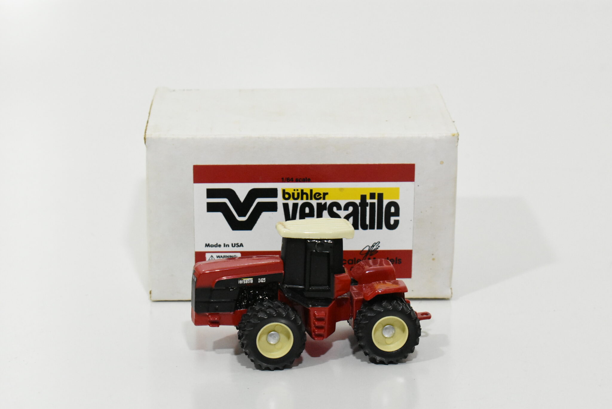 1/64 Buhler Versatile 2425 4WD Tractor With Duals - Dalton's Farm Toys