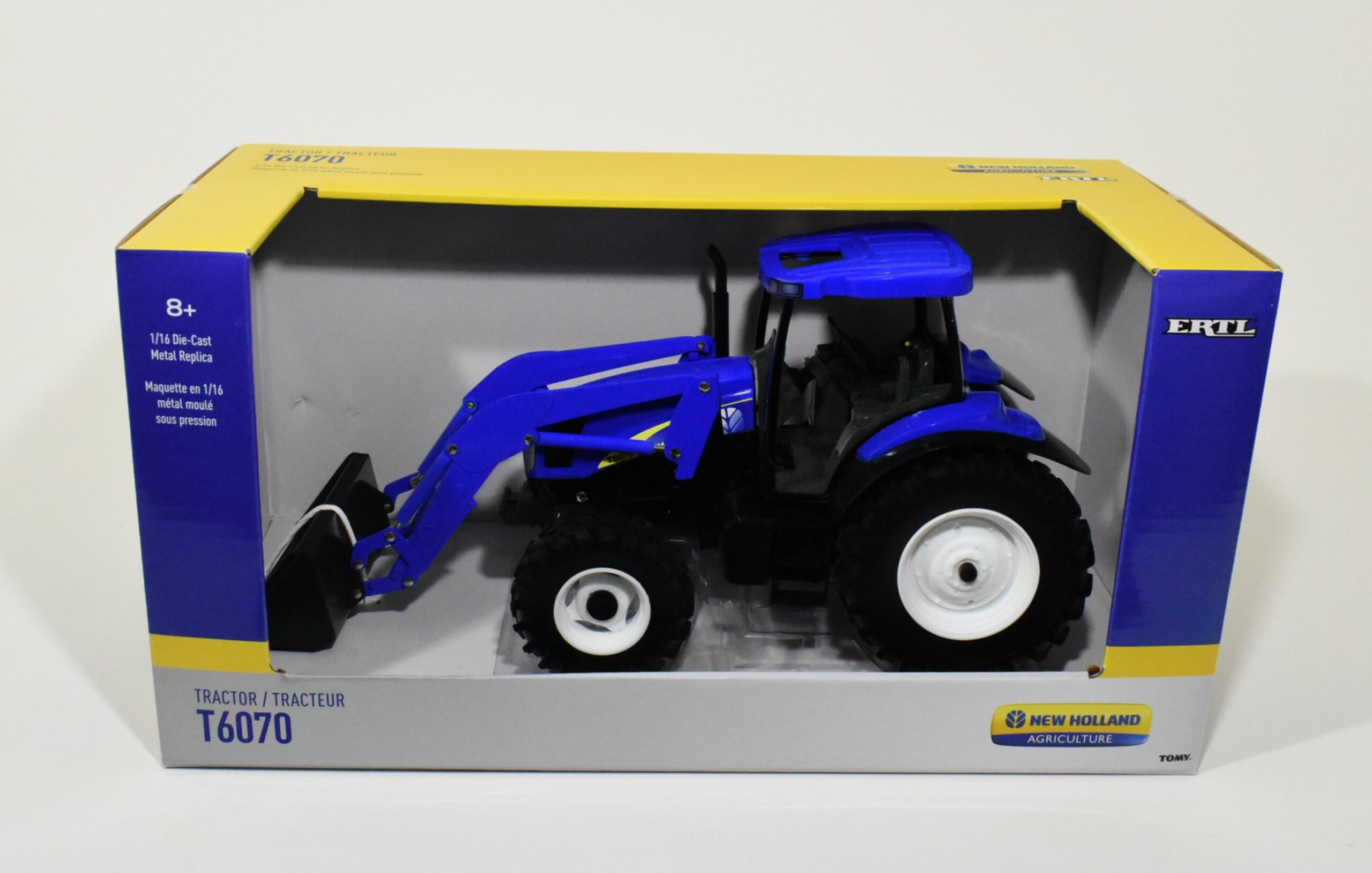 1/16 New Holland T6070 Tractor W/ FWA & Loader - Dalton's Farm Toys