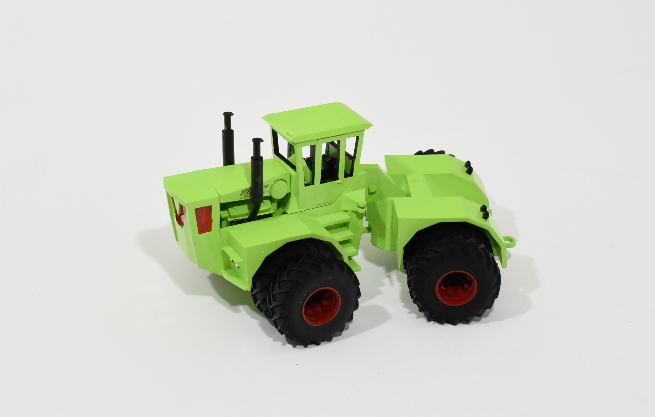 1/32 Scratch Built Steiger 3300 4wd Tractor With Cab - Dalton's Farm Toys