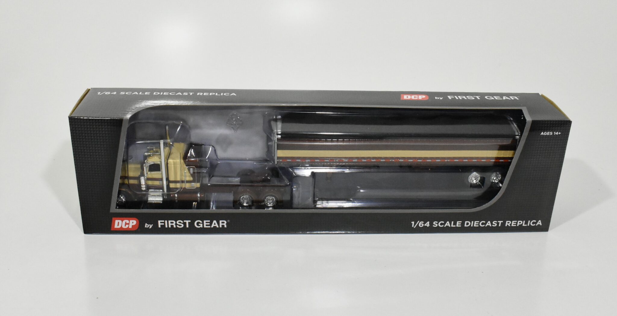 1/64 Brown Peterbilt 389 Semi With 63" Flat Top Sleeper With Matching ...