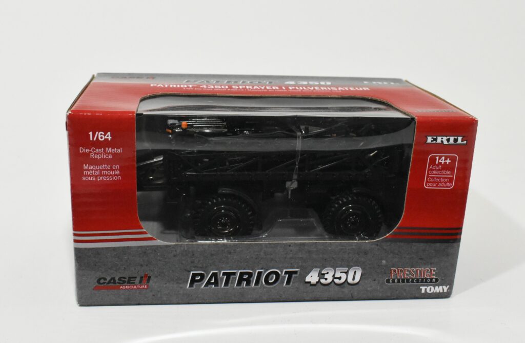 1/64 Case IH 4350 Patriot Sprayer With 120' Boom, Black Chrome Employee ...
