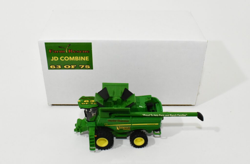1/64 John Deere S790 Combine With Folding Corn Head, Gooseneck Implement Farm Rescue - Dalton's ...