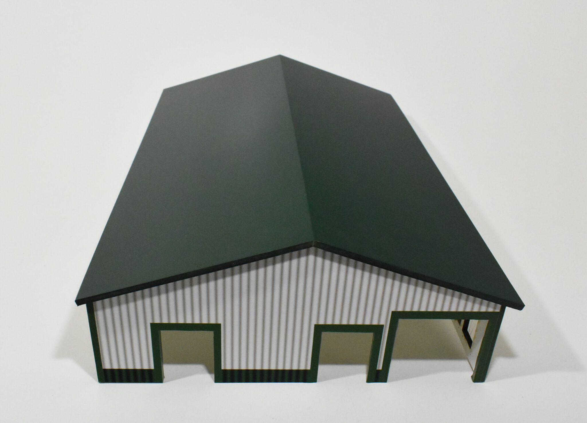 1/64 Freestall Barn Green & White - Dalton's Farm Toys