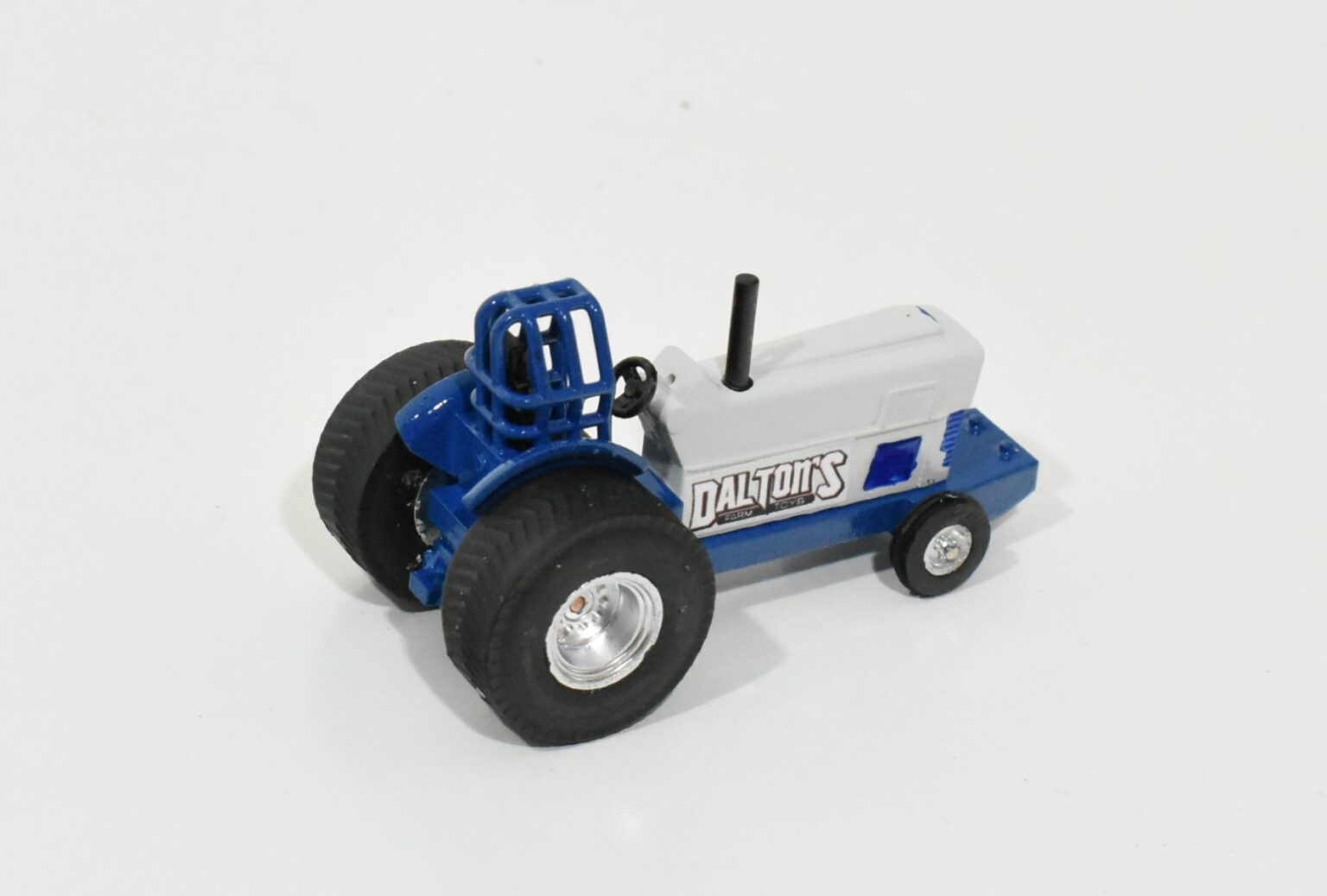 1/64 Custom Ford 6000 Dalton's Farm Toys Pulling Tractor - Dalton's ...