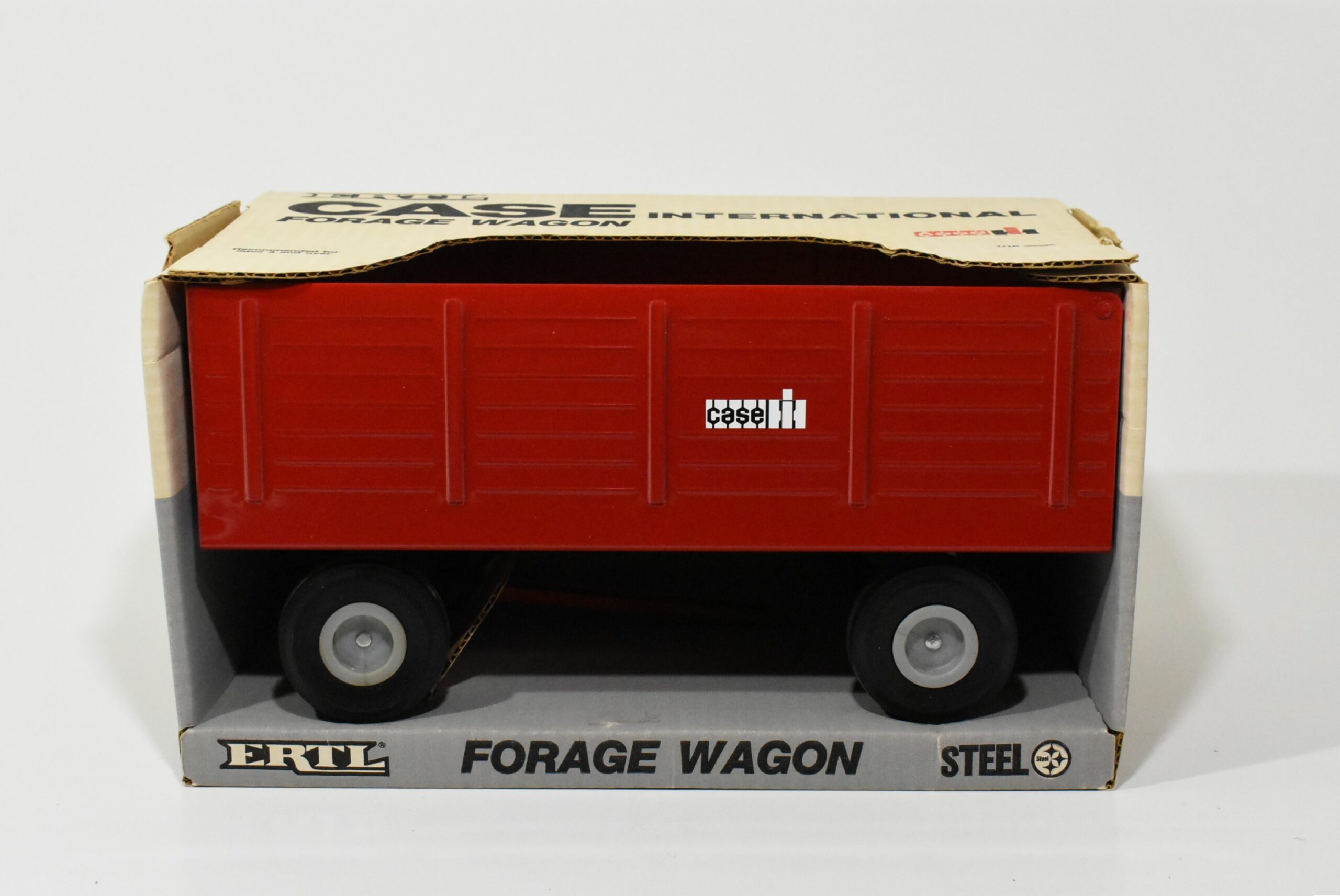 1/16 Case IH Forage Wagon - Dalton's Farm Toys