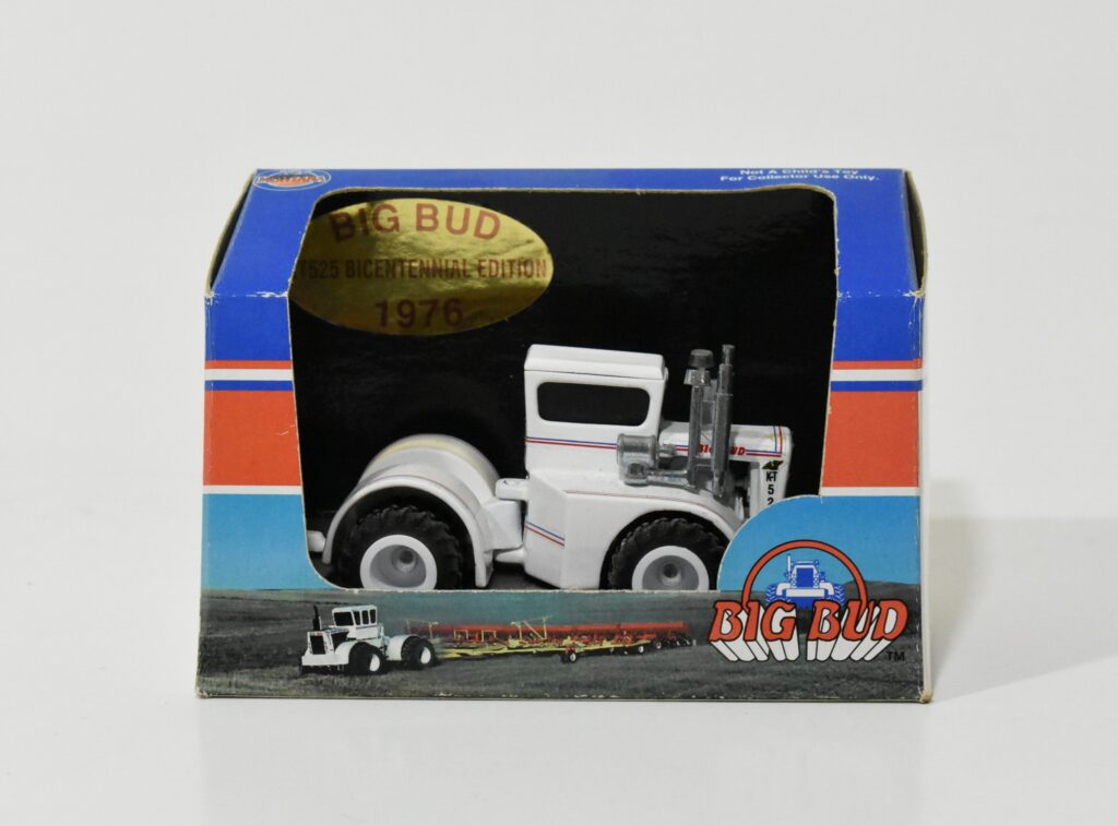 1/64 Big Bud KT525 4WD Tractor, Bicentennial Edition - Dalton's Farm Toys