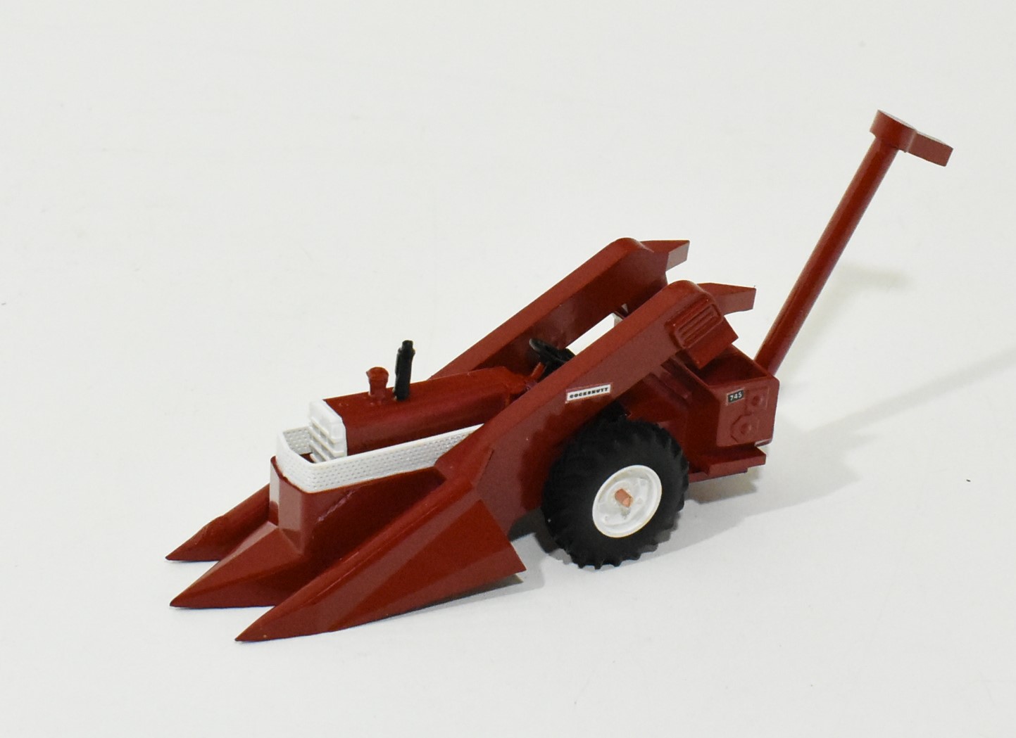 1/64 Cockshutt 1650 Tractor With Corn Sheller, 2024 Heartland Farm Toy ...