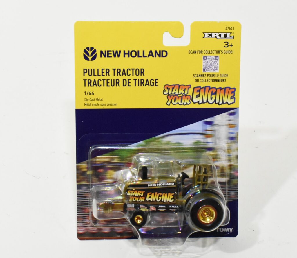 1/64 New Holland Start Your Engine Pulling Tractor, Gold Chaser ...