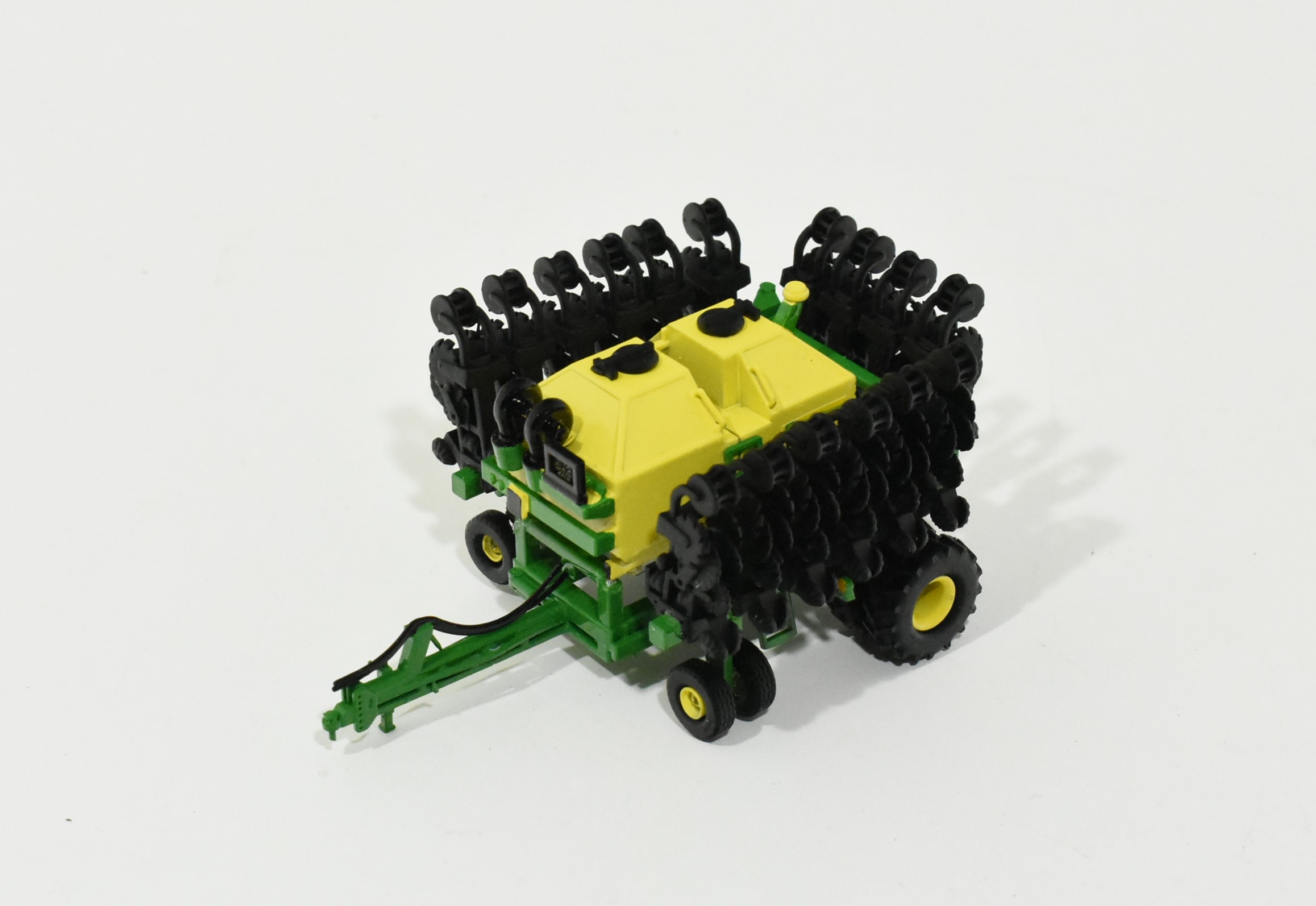 1/64 Custom John Deere Strip Till Tool - Dalton's Farm Toys