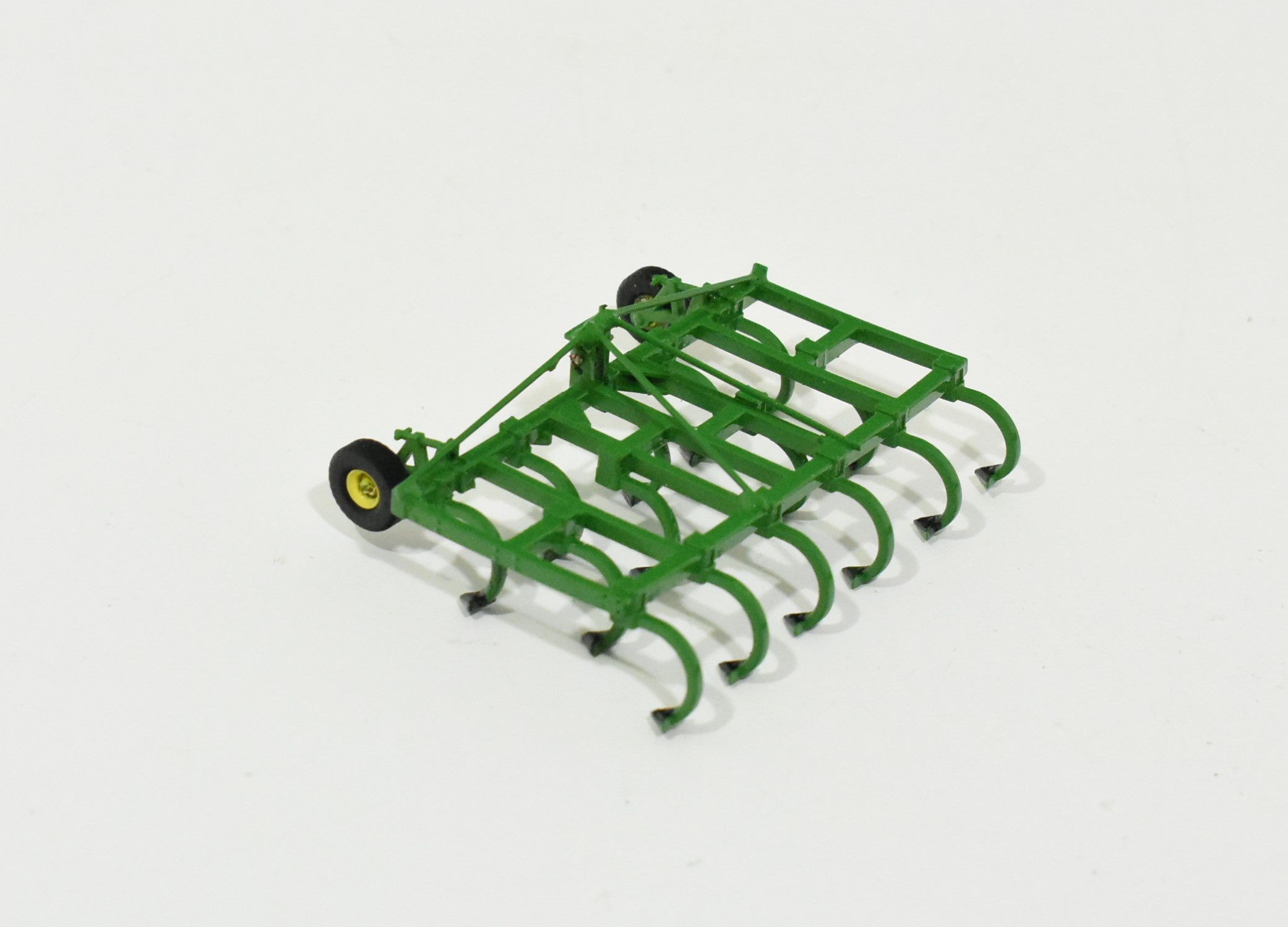 1/64 Custom John Deere 1610 3 Pt. Chisel Plow - Dalton's Farm Toys