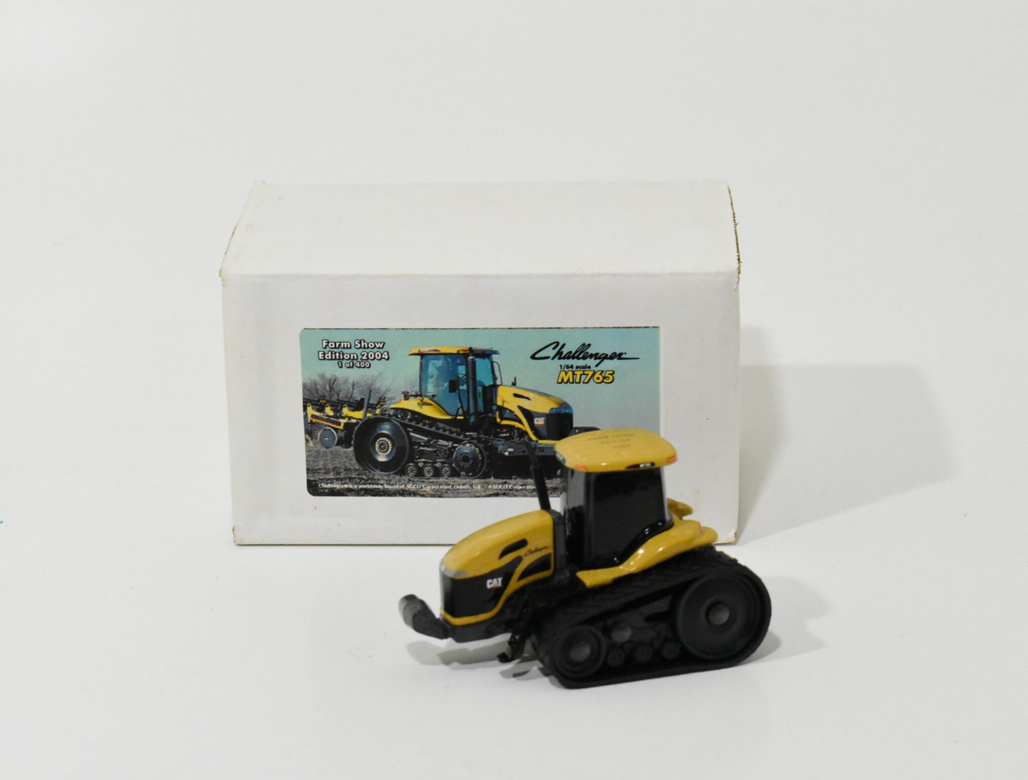 1/64 Cat Challenger MT765 Tracked Tractor, 2004 Farm Show - Dalton's ...