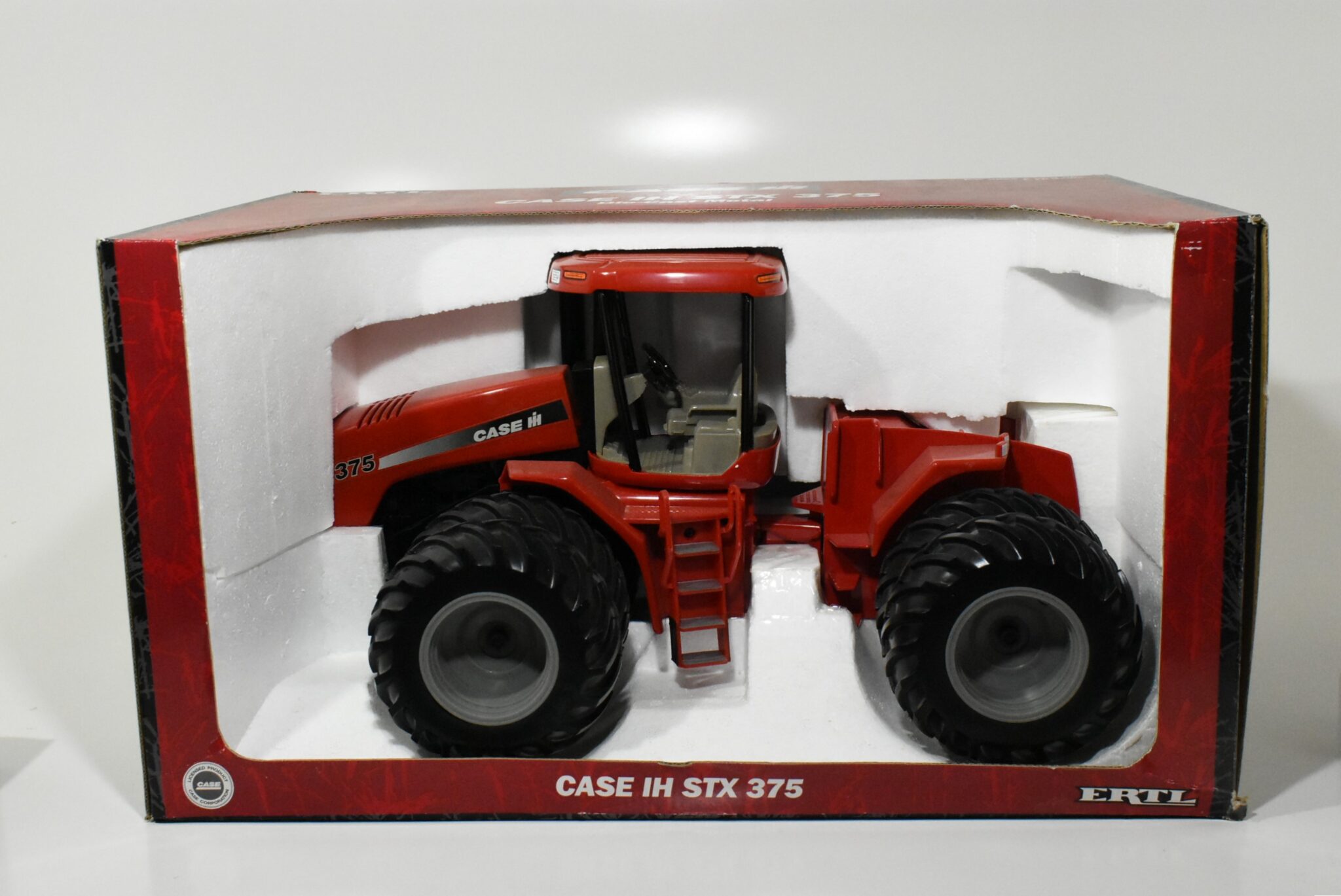 1/16 Case IH STX375 4WD Tractor With Duals - Dalton's Farm Toys