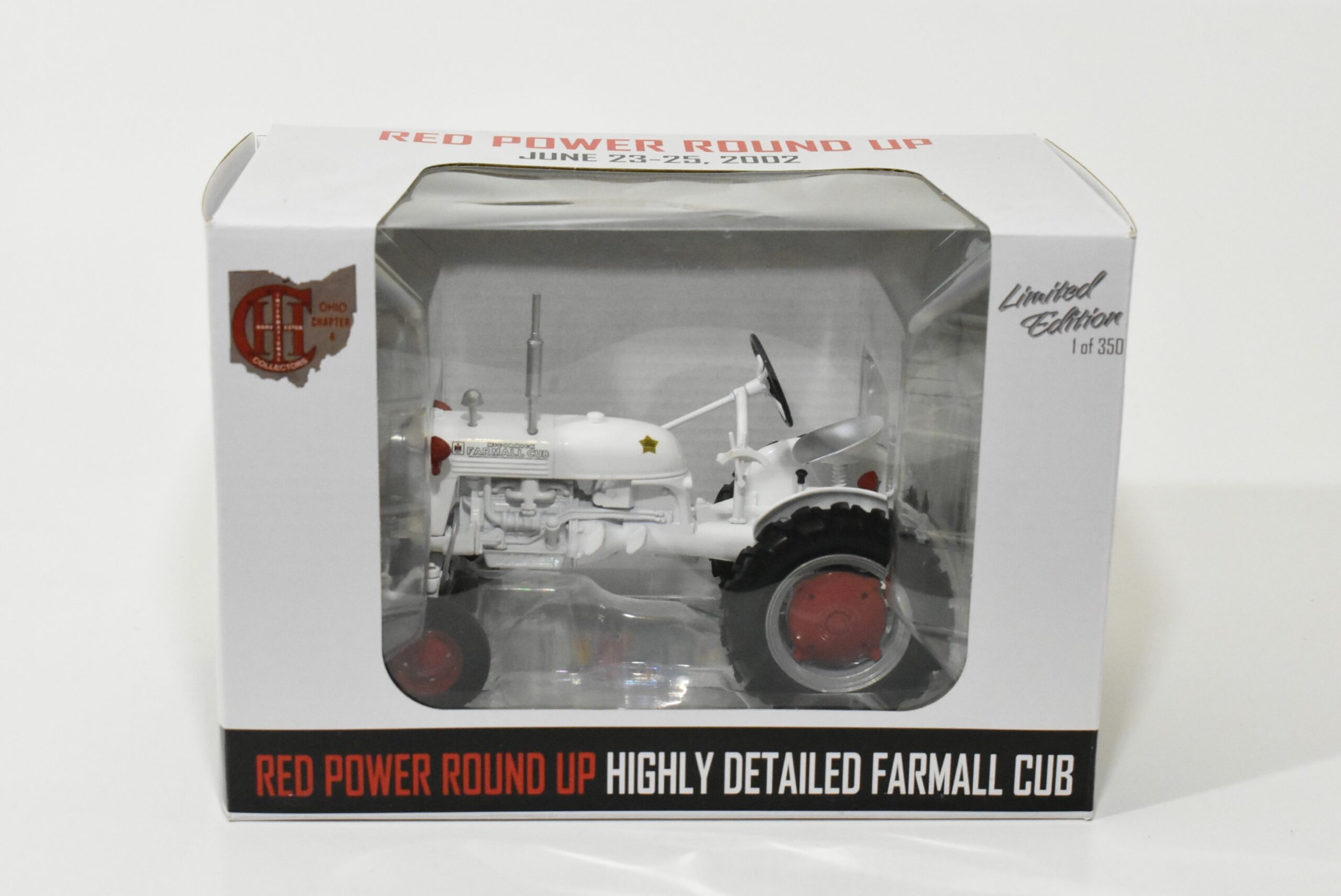 1/16 Farmall Cub White Demonstrator, 2002 Red Power Round Up - Dalton's ...